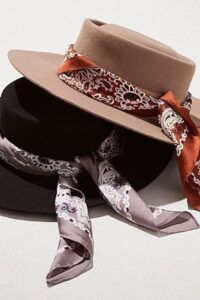 How to Wear A Bandana: 12 Different Styles To Try In 2025 - Dezayno