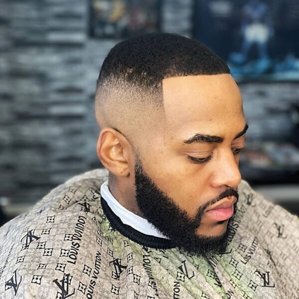 30+ Trendiest Mid Fade Haircuts for Men in 2025 - Dezayno